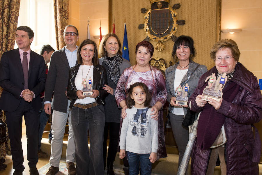 Fotos: Entrega de premios de la Carrera de Fin de Año | El Norte de ...