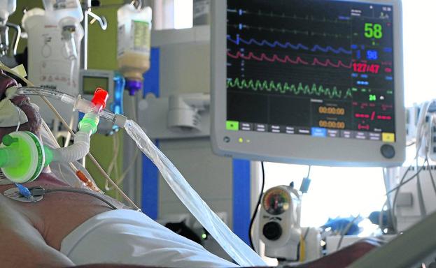 Coronavirus en Valladolid: En el corazón de una UCI, la última línea de ...